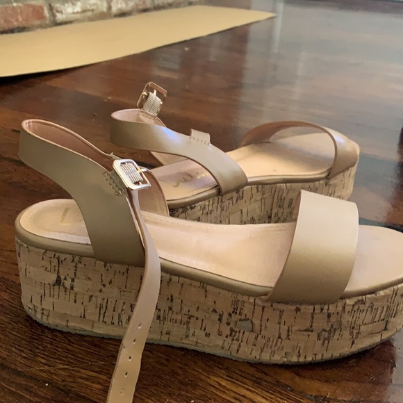 Lulus | Shoes | Lulus Nude Platform Sandals | Poshmark